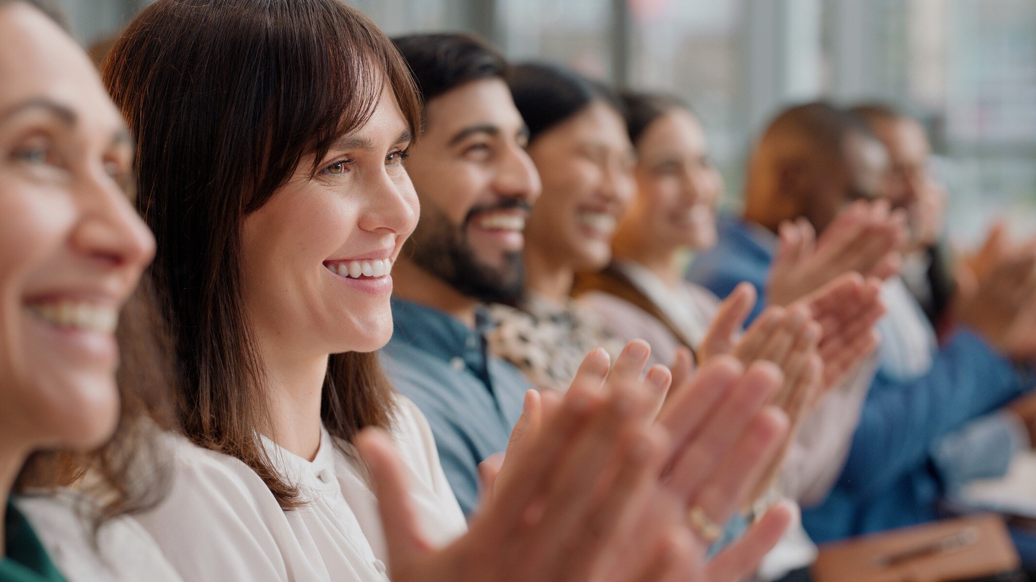 LanguageLine Announces Leadership Transition; Simon Yoxon-Grant Takes ...