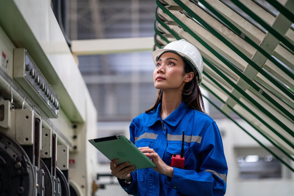 Manufacturing Translation Services | LanguageLine Solutions